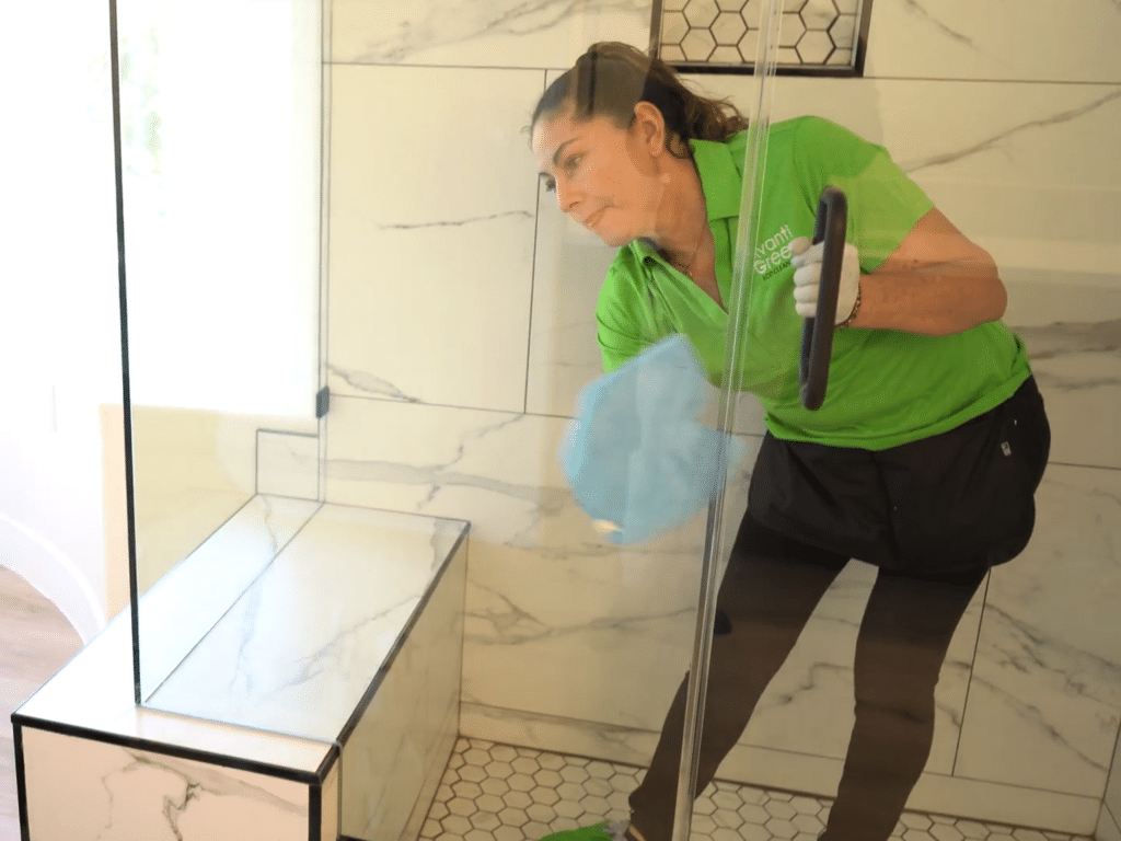 Vacation Rental Turnover Cleaning: The Las Vegas Host's Guide- Avanti ...